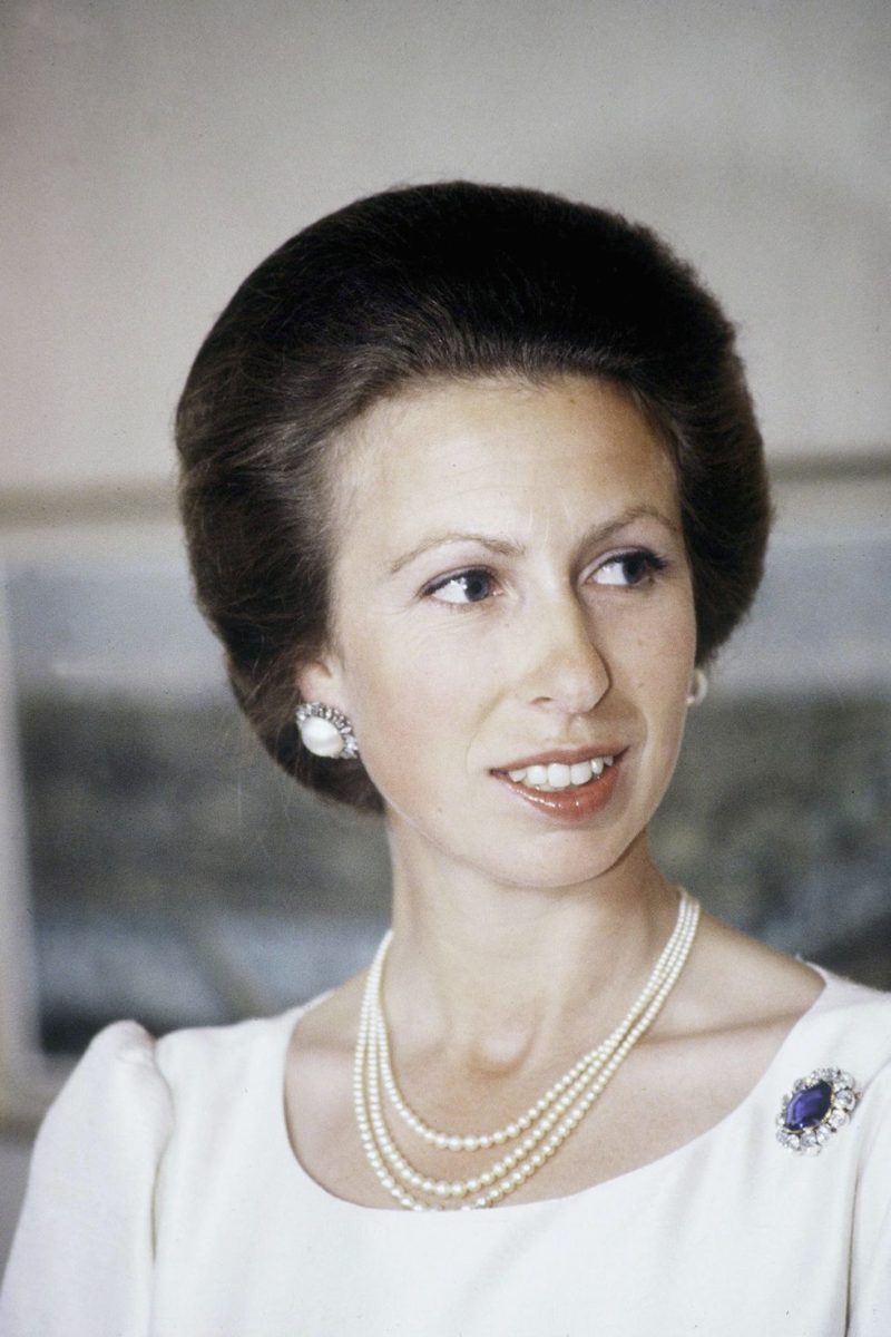 Pearls of the British Royal Family - Hyderabad Pearls Blog