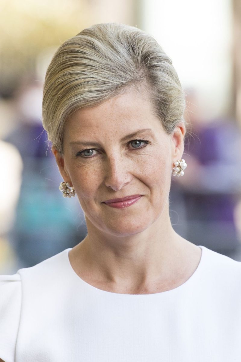 Pearls of the British Royal Family - Hyderabad Pearls Blog